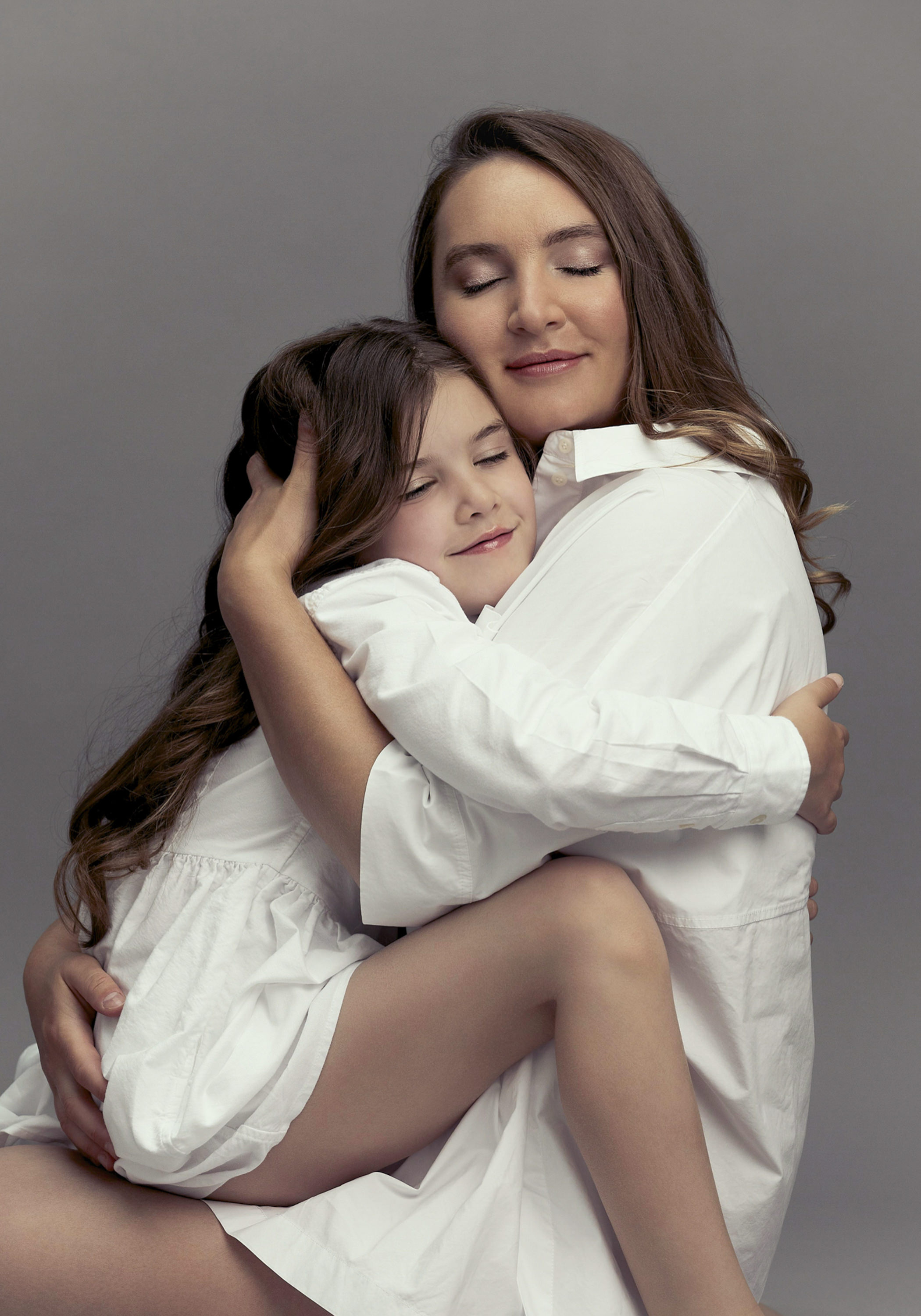 Mother And Daughter Studio Photoshoot Ideas Ideaswi