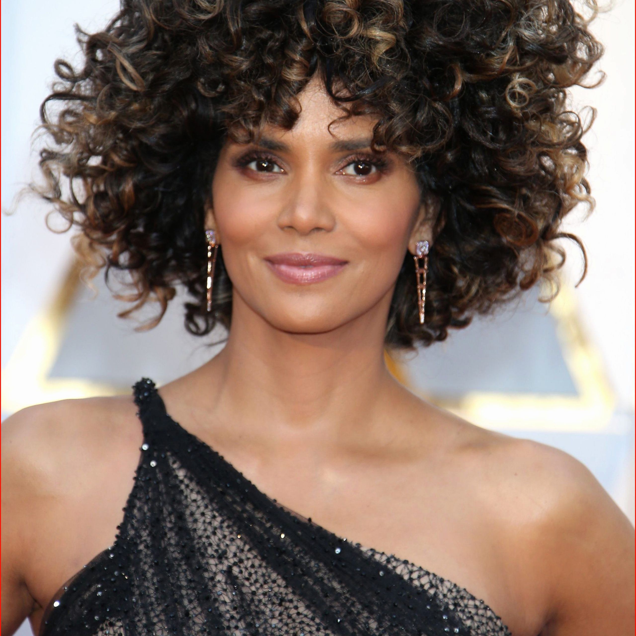 Pictures Of Short Curly Bob Hairstyles