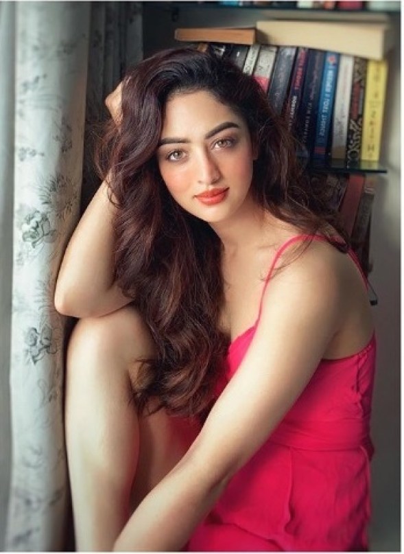 Sandeepa Dhar Actress Hot Images Bikini Pics And Hd Wallpapers