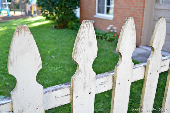 Spray Painting A Picket Fence Mad In Crafts