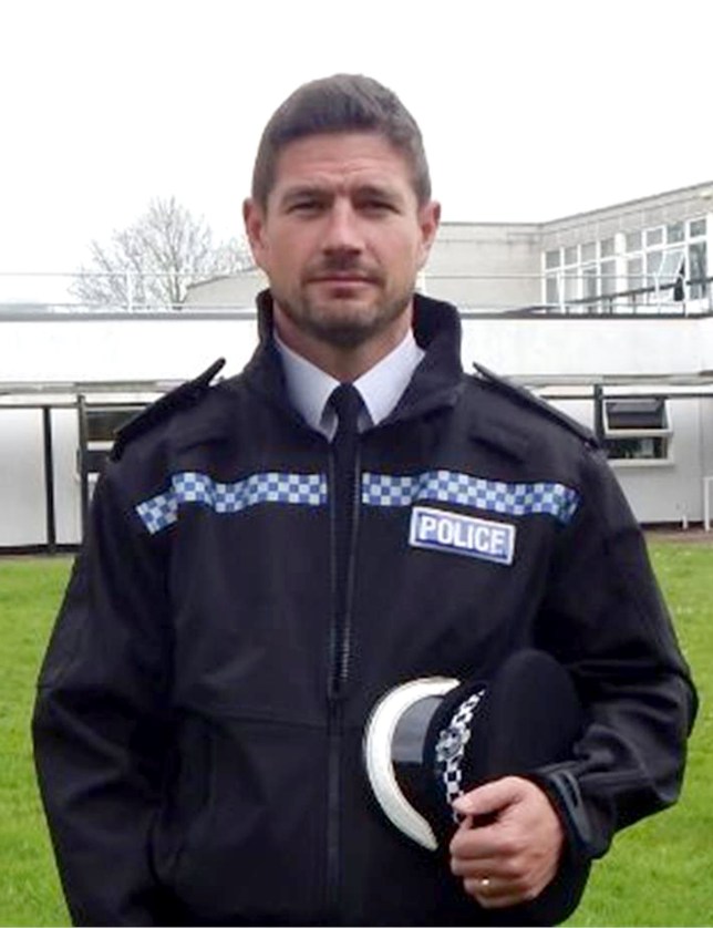 Britains Sexiest Policeman Gets Promoted To Top Job Metro News