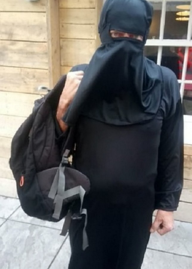 Man Wears Burqa And Prays In Exeter Debenhams Then Stopped By Police