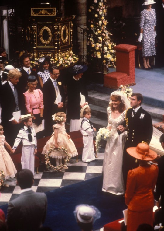 A Look At Sarah Fergusons Wedding Dress For Marriage To Prince Andrew