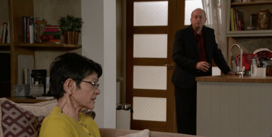 Coronation Street Spoilers Yasmeen Learns The Truth About Geoff As She