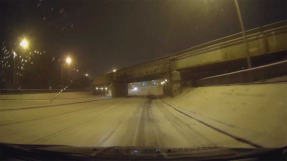 Messy Commute As Snowstorm Hits Greater Toronto Area Toronto