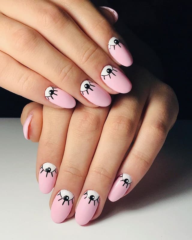 Doing Pink Nails With Black Tips A Tutorial For 2023 The Fshn