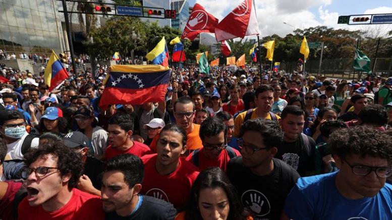 Las Marchas De Este 12 De Febrero De La Oposición Y Gobierno Imágenes