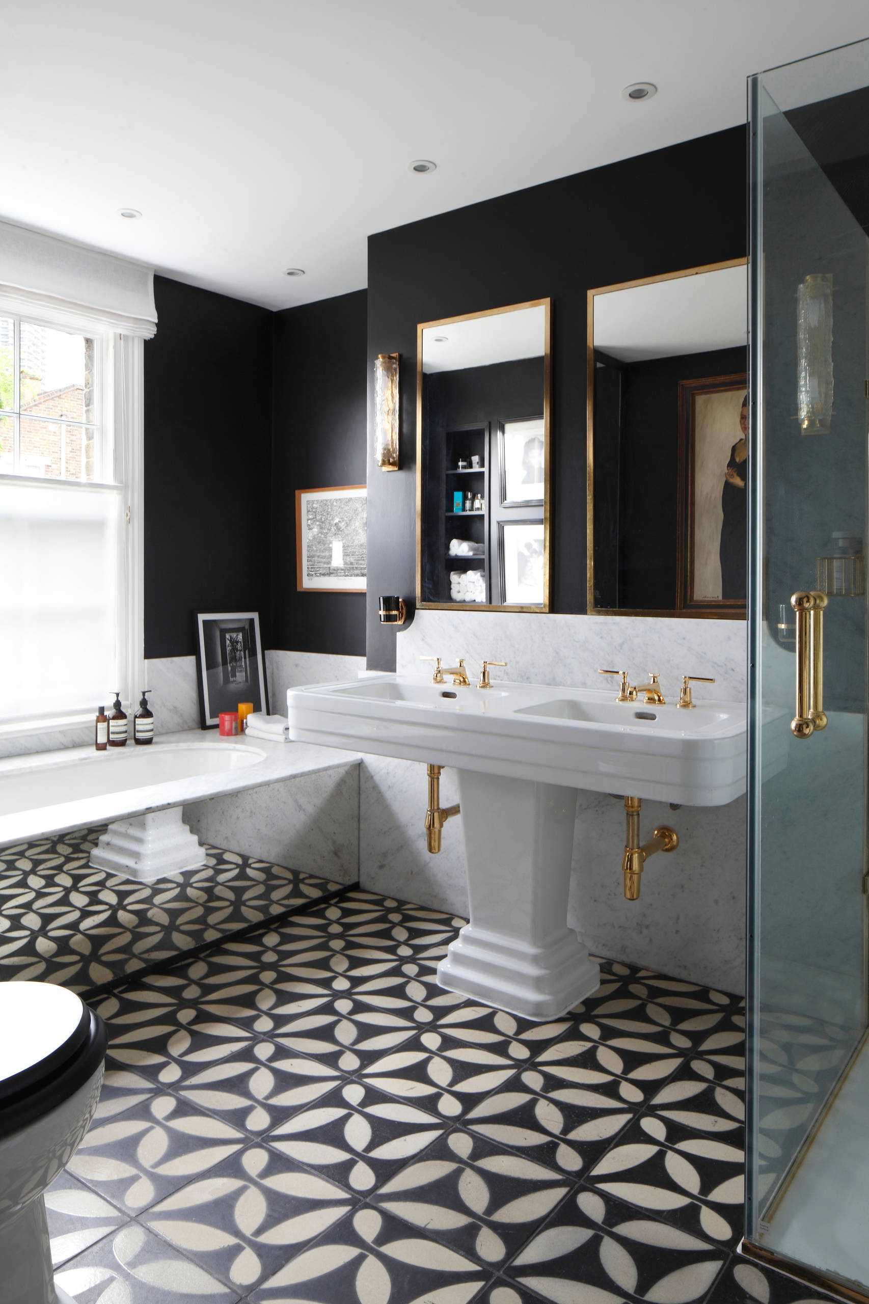 15 Stunning Eclectic Bathroom Designs That Will Inspire You