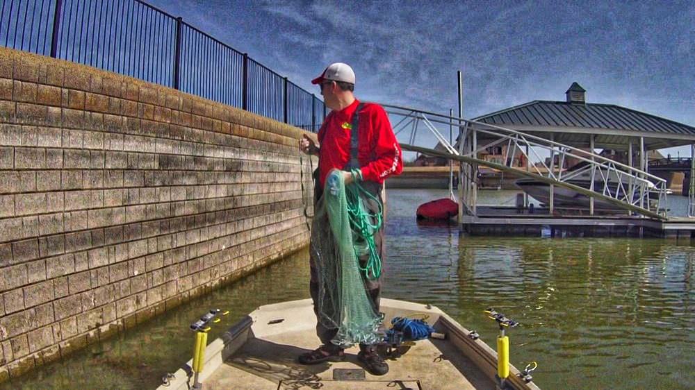 How To Throw A Cast Net The Easy Way