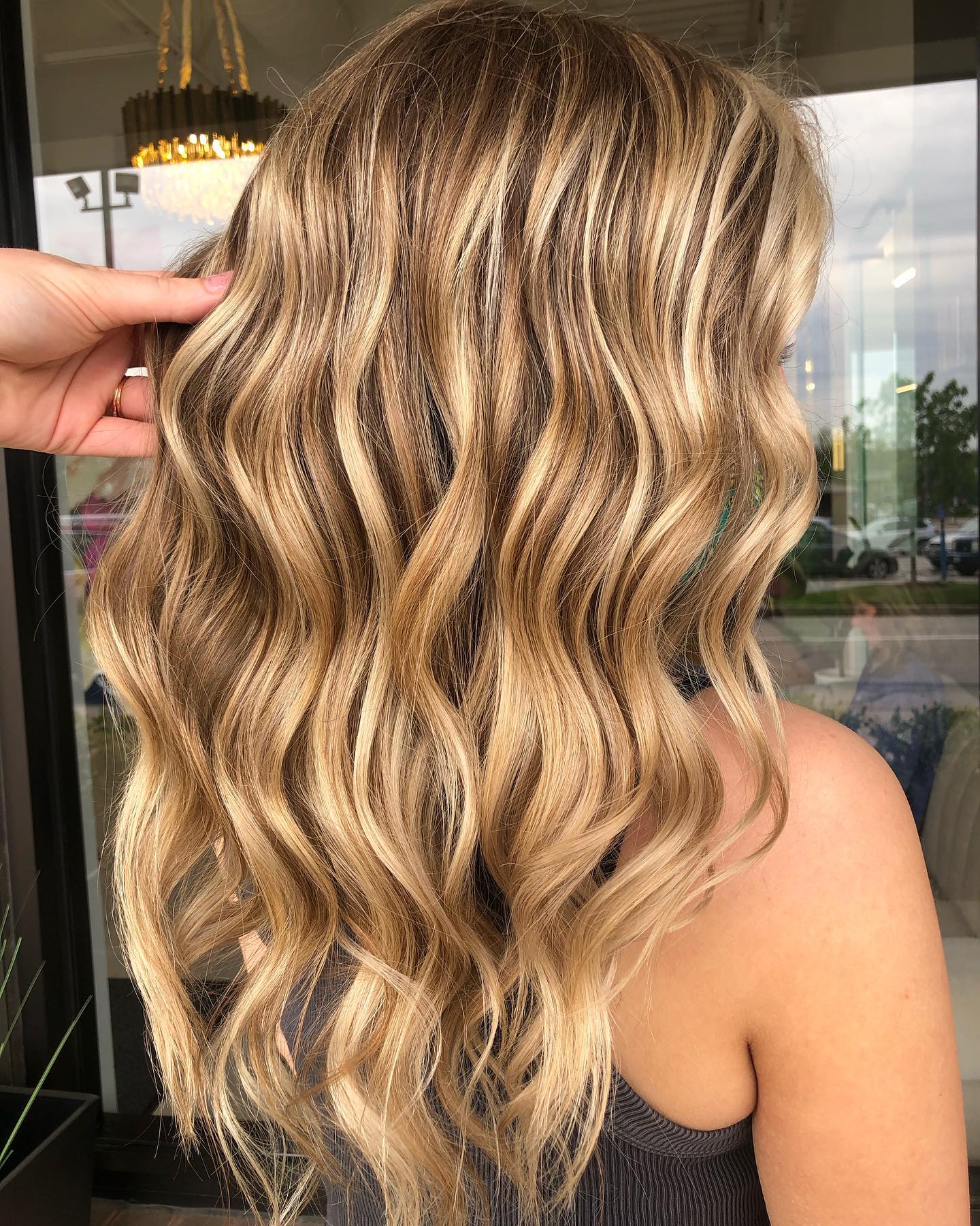 Caramel Hair Color With Honey Blonde Highlights