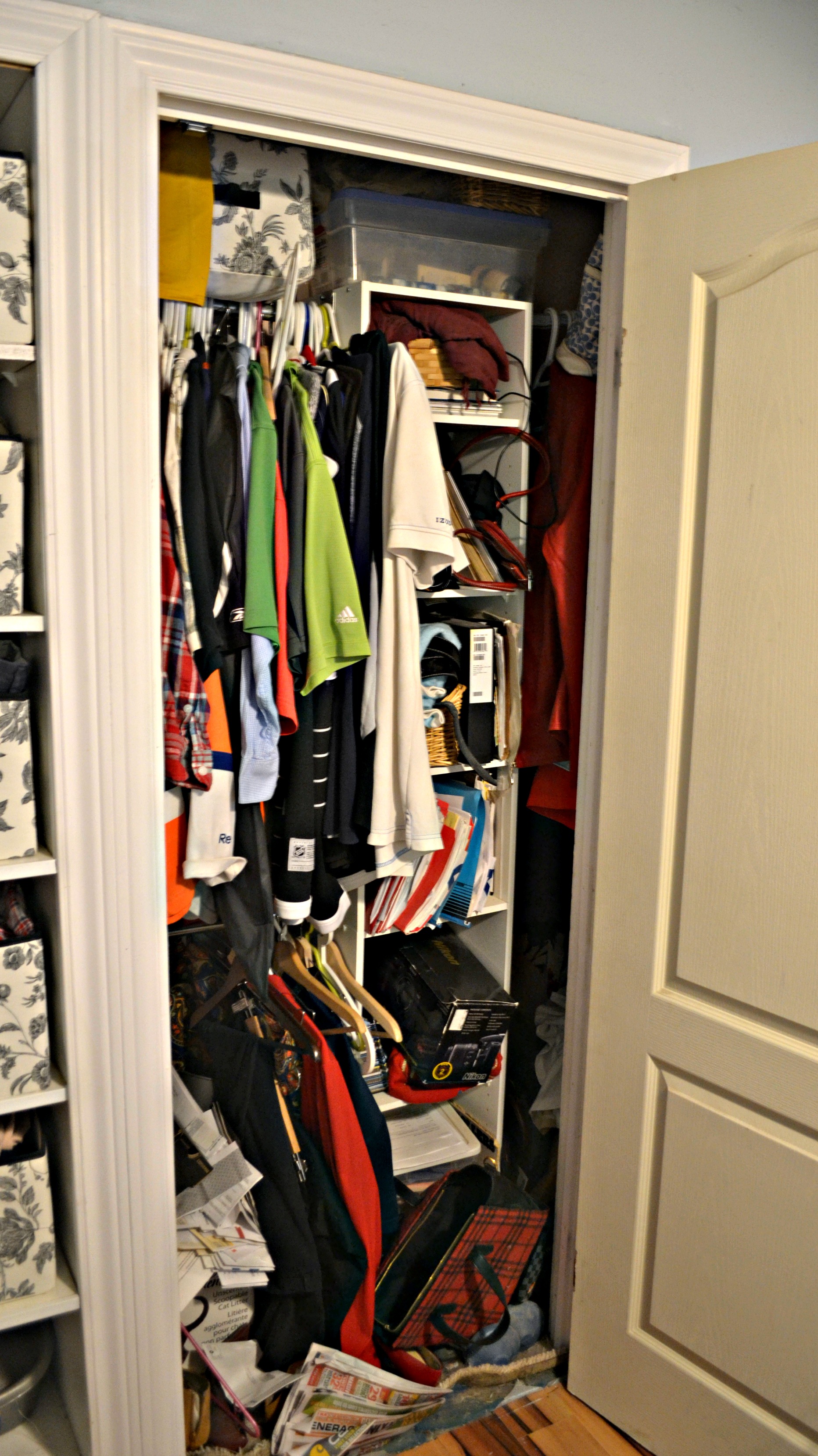 10 Closet Storage Ideas For Small Closets Decoomo