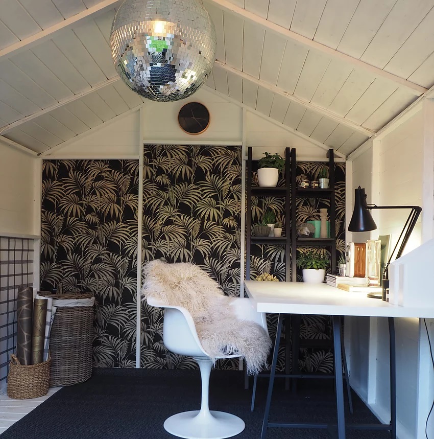 10 She Shed Interior Ideas Decoomo