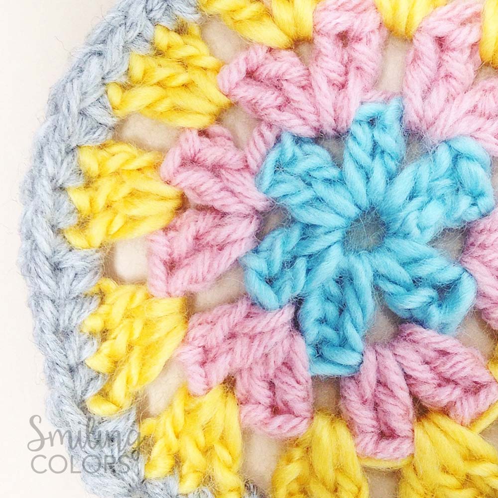 How To Crochet Granny Circle With A Video For Beginners Smitha Katti