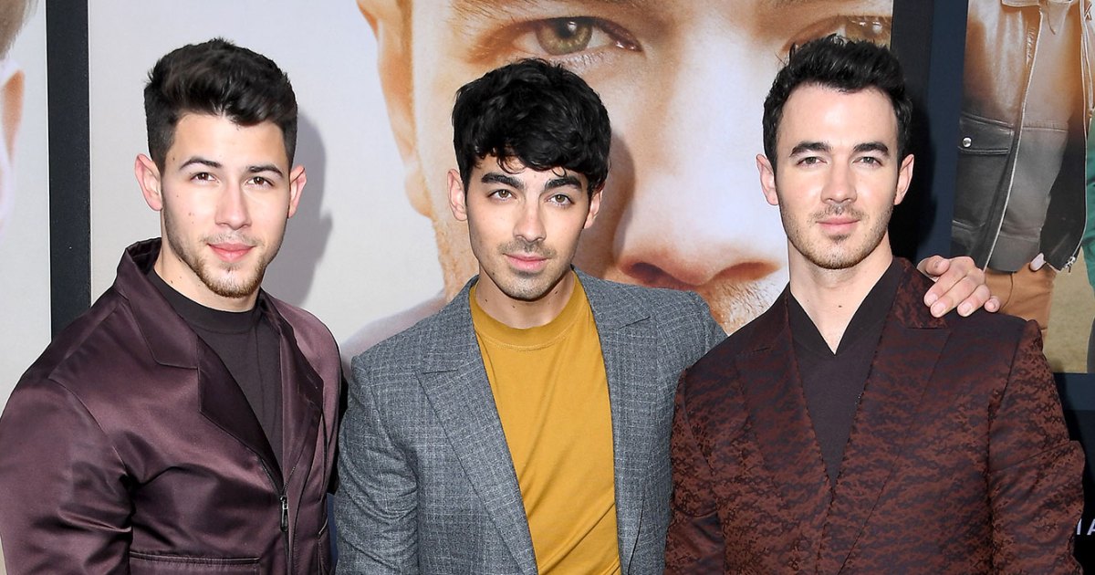 Jonas Brothers Wives Attend ‘chasing Happiness Premiere Pics