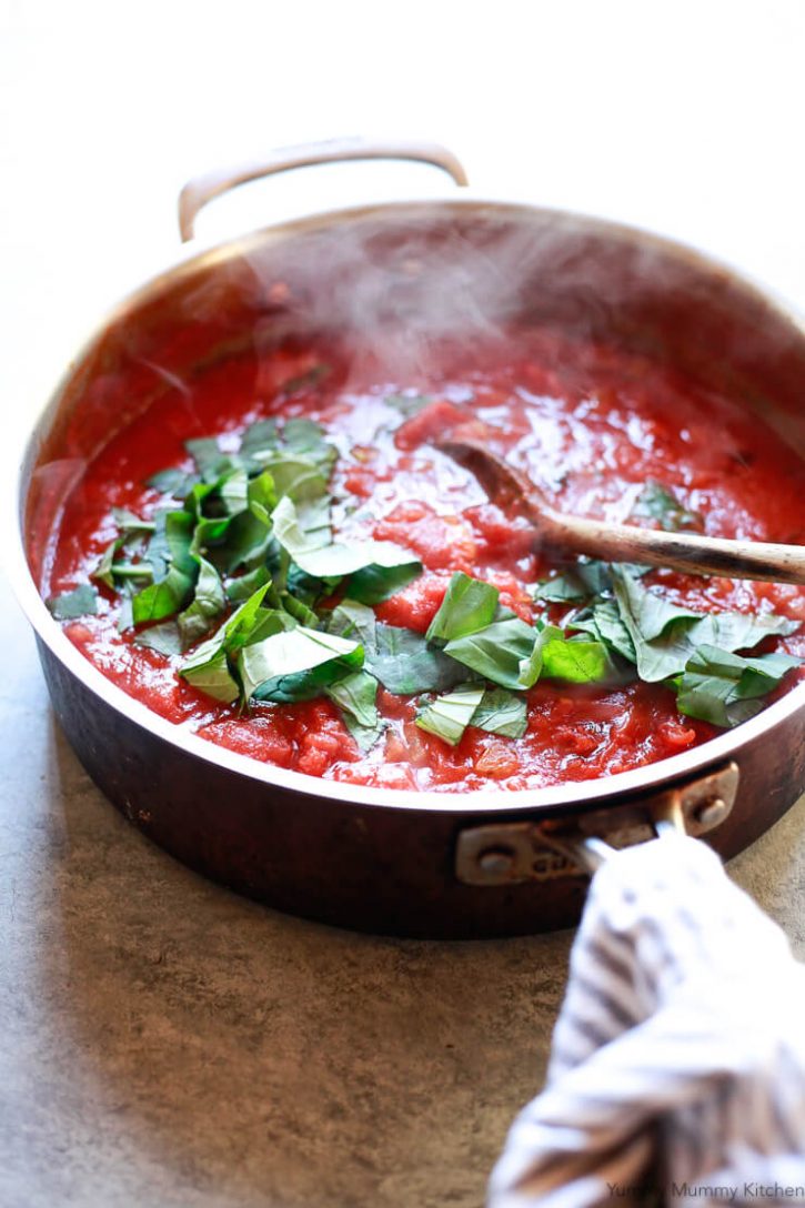 Simple Italian Pomodoro Sauce Perfect For Spaghetti