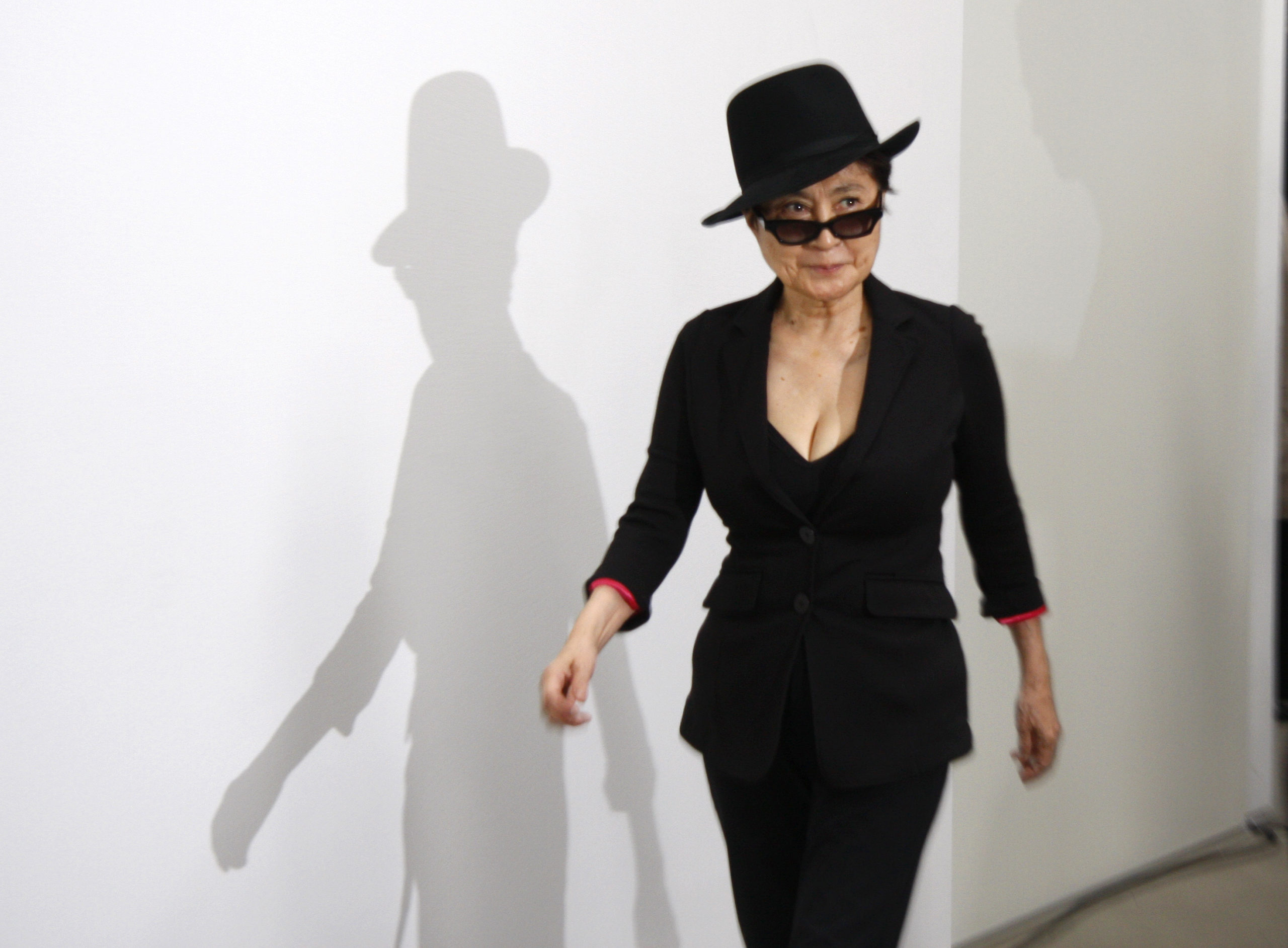 Cinco Curiosidades De La Controversial Yoko Ono Que Hoy Cumple 88 Años