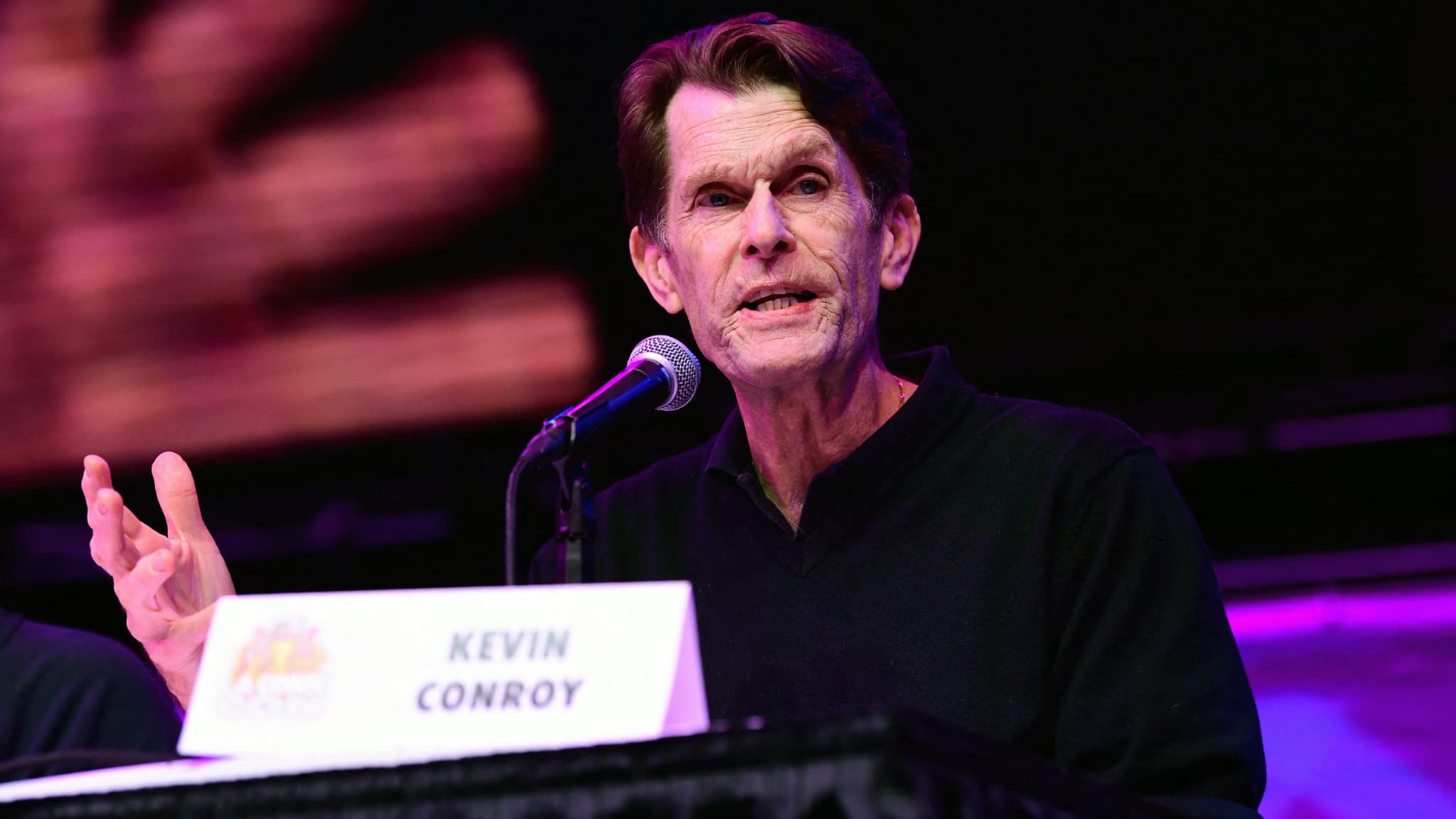 Mort De Kevin Conroy Emblématique Voix De Batman Dans Les Séries