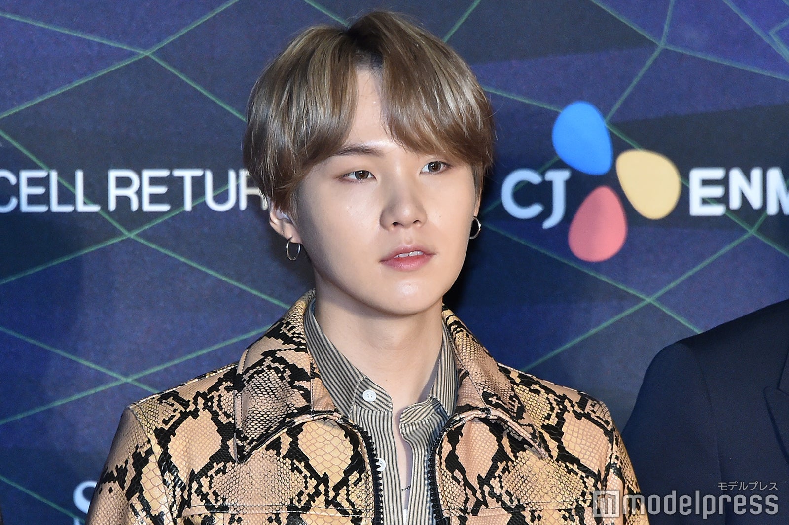 Bts・suga、兵役履行へ 入隊延期取り消し申請完了 モデルプレス