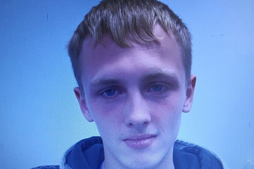 Police Searching For Missing 16 Year Old In Sheffield As Concerns Grow