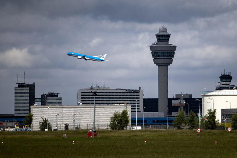 Omwonenden Schiphol Mikken Op Massaclaim Tegen De Staat Van €3 Miljard