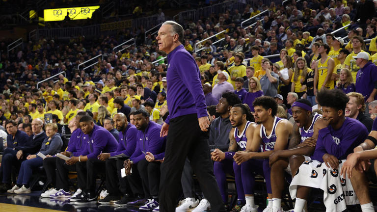 Tcu Mens Basketball Expert Previews The Arizona Game Makes A Score