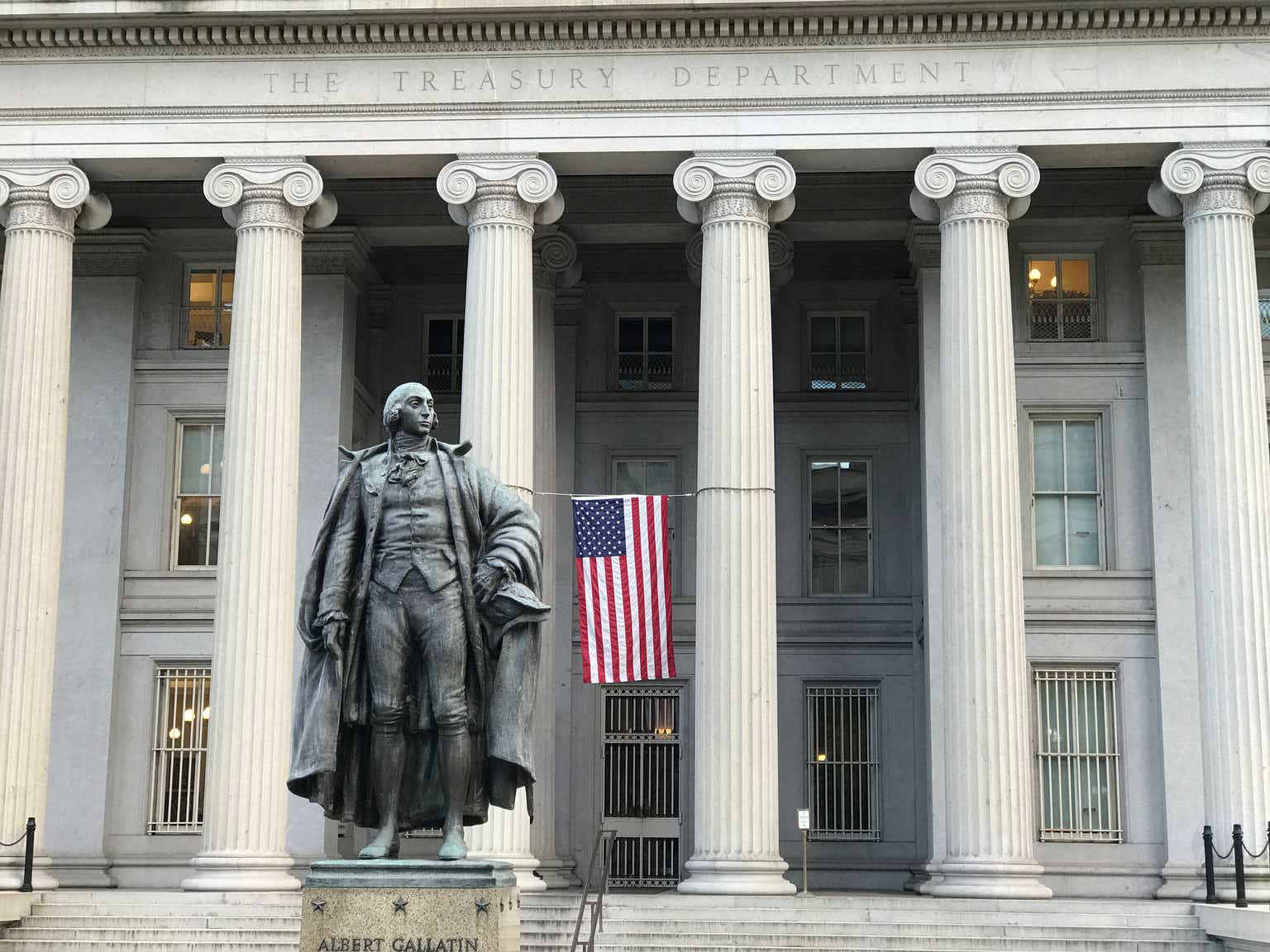 Us Treasury Offers 112b Of Treasury Securities In Quarterly Refunding