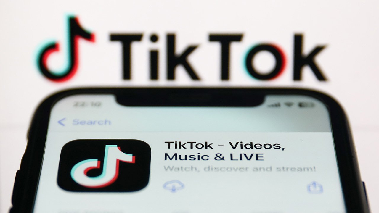 New Poll Shows Dramatic Drop In Support For Banning Tiktok Among Adults