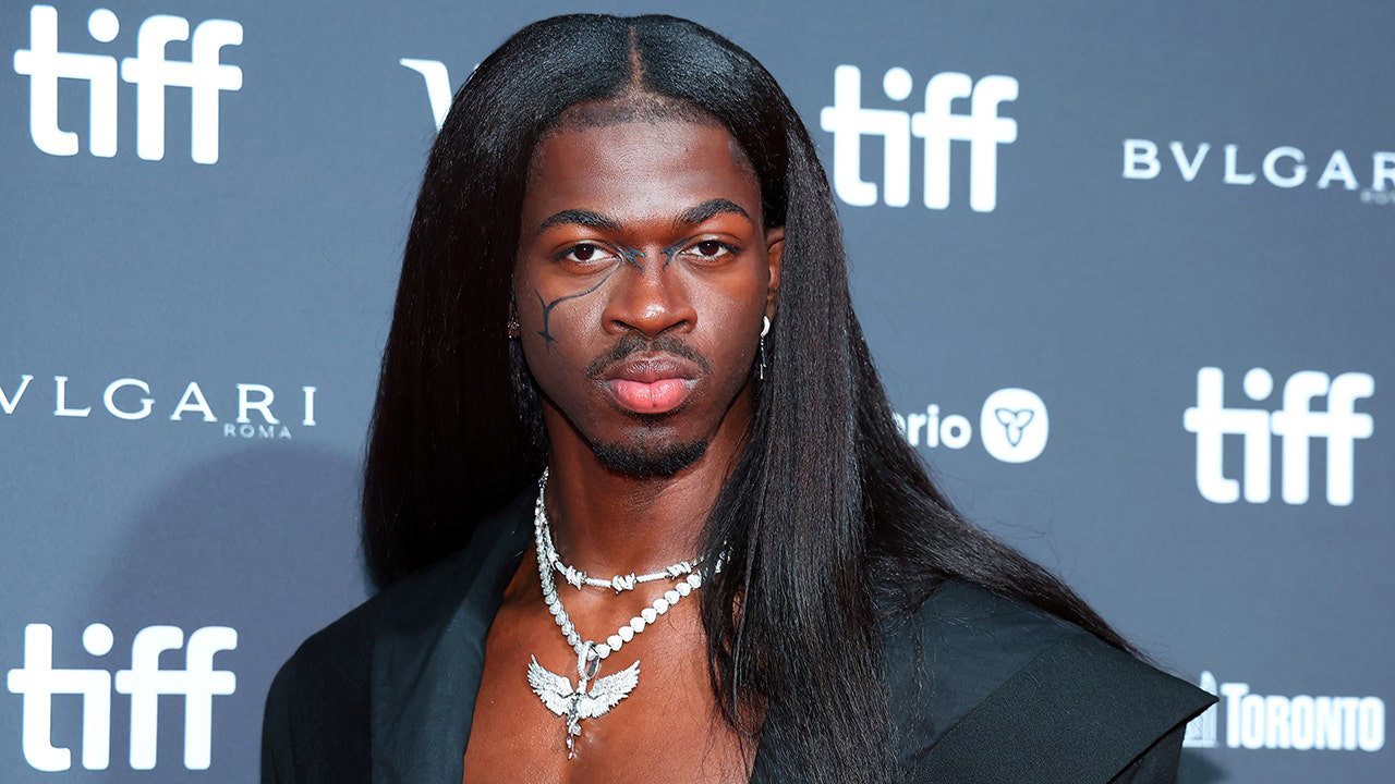 New Lil Nas X Song Promo Featuring Imagery Of Rapper As Jesus Dubbed