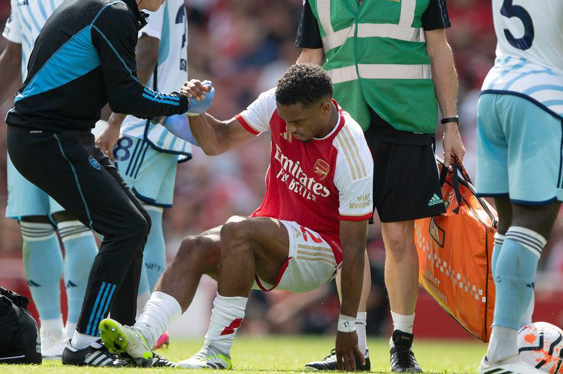 Arsenal Handed Huge Jurrien Timber Injury Boost As Defender Steps Up