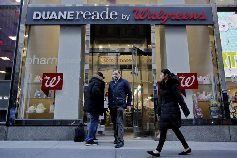 Walgreens Pharmacy Staffers Walk Out Across Us Citing Unsafe Working