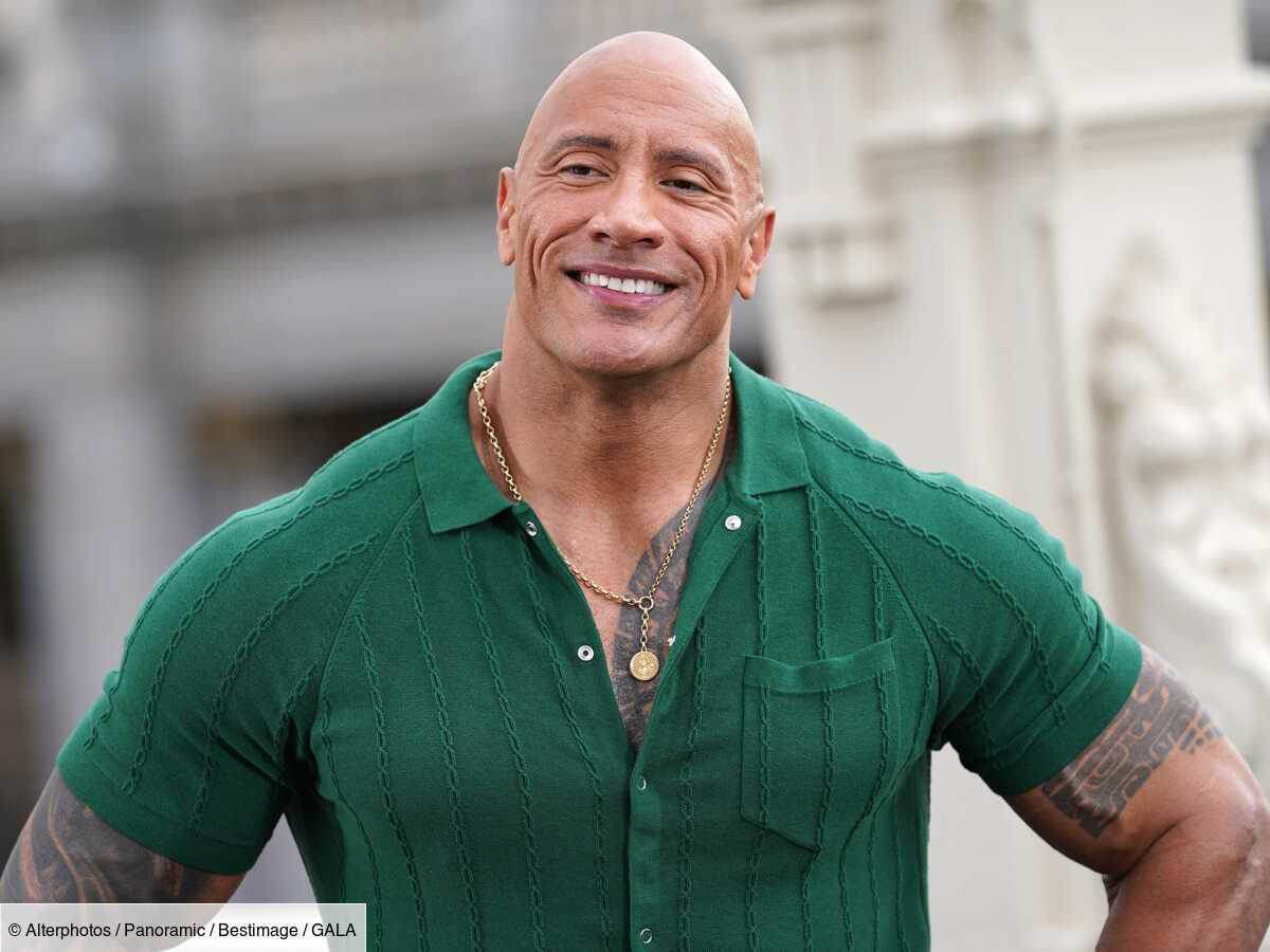 Dwayne Johnson Au Musée Grévin Lacteur Est Mécontent De Son Double