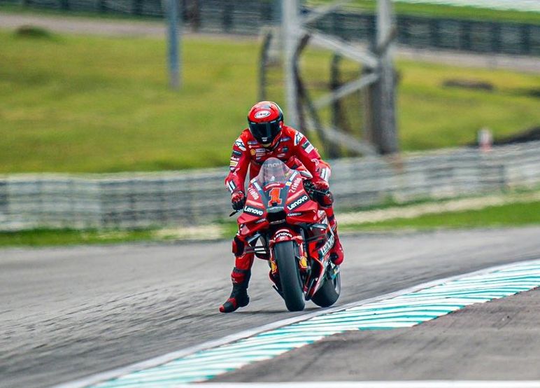 Sikat Jorge Martin Pecco Bagnaia Rebut Pole Position Kualifikasi