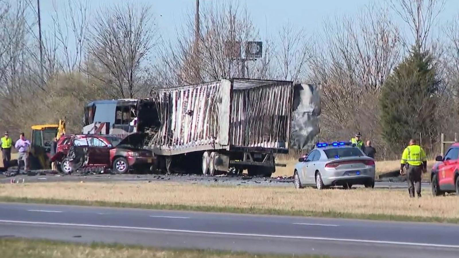 6 People Including 3 Teens Killed In Multi Vehicle Crash On Ohio