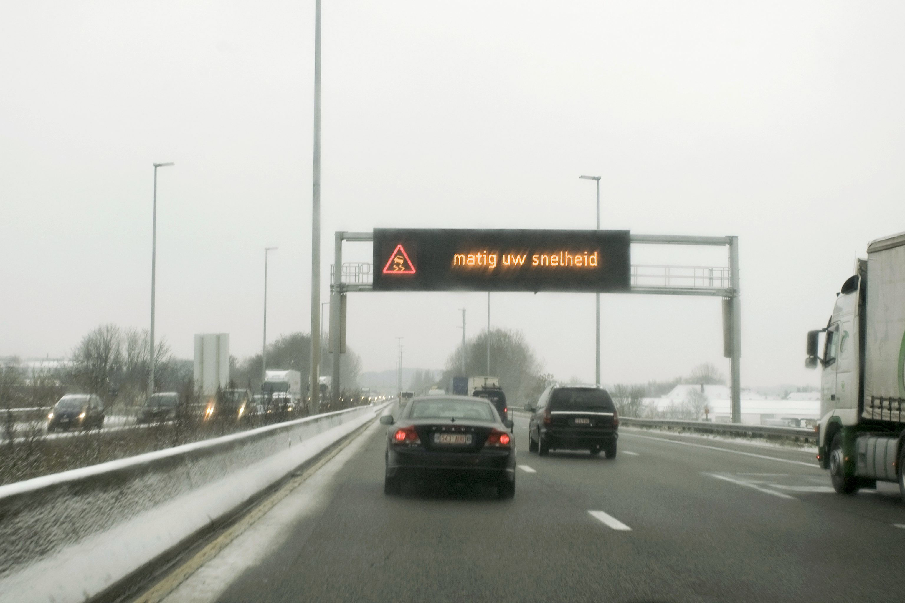 Agentschap Wegen En Verkeer Raadt Aan Om Verplaatsingen Uit Te Stellen