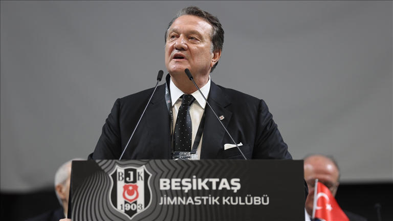 Beşiktaş Kulübünün Olağanüstü Genel Kurulunda Hasan Arat Başkan Seçildi