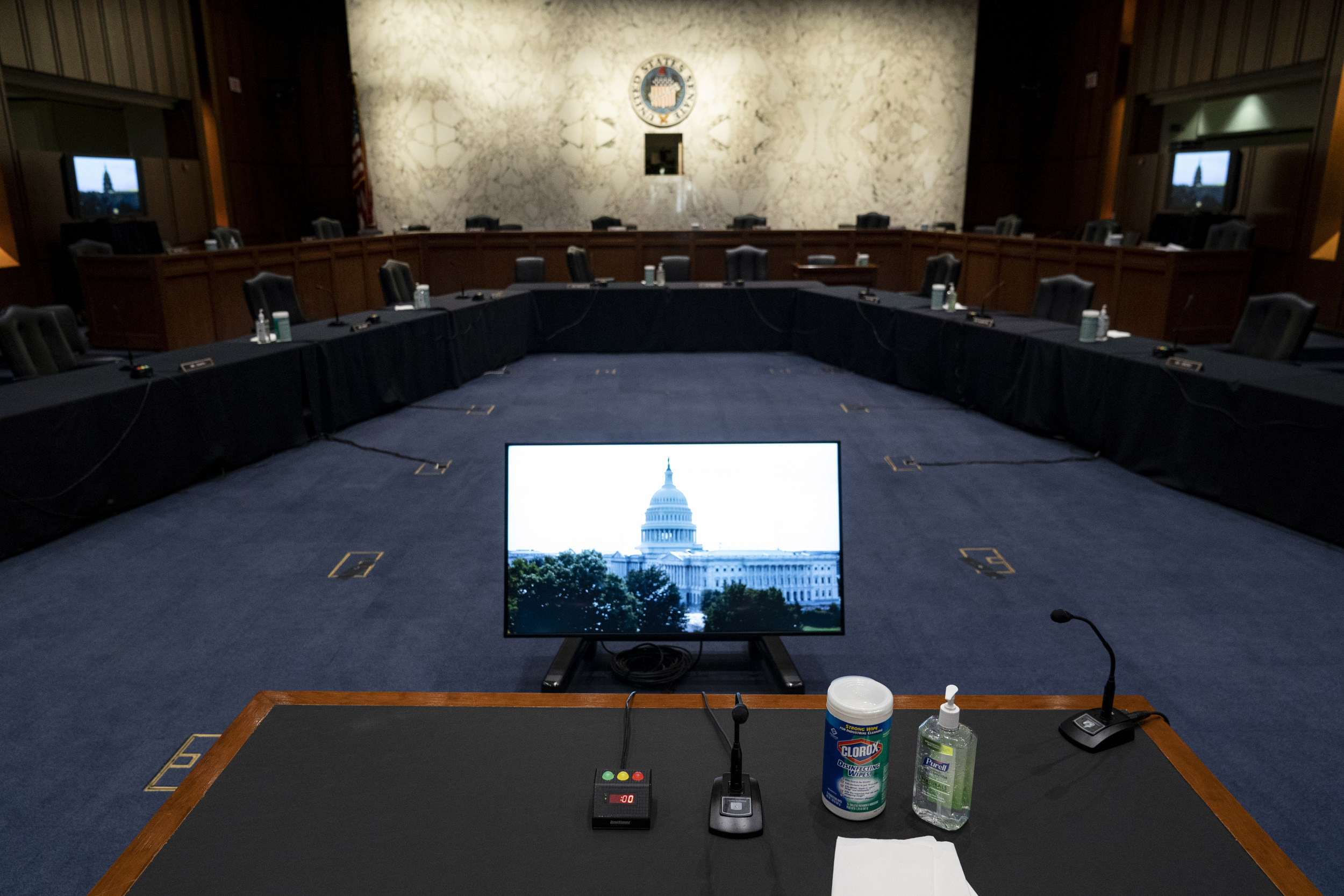 Senate Hearing Room Sex Video Will Men Face Charges For Porn Clip