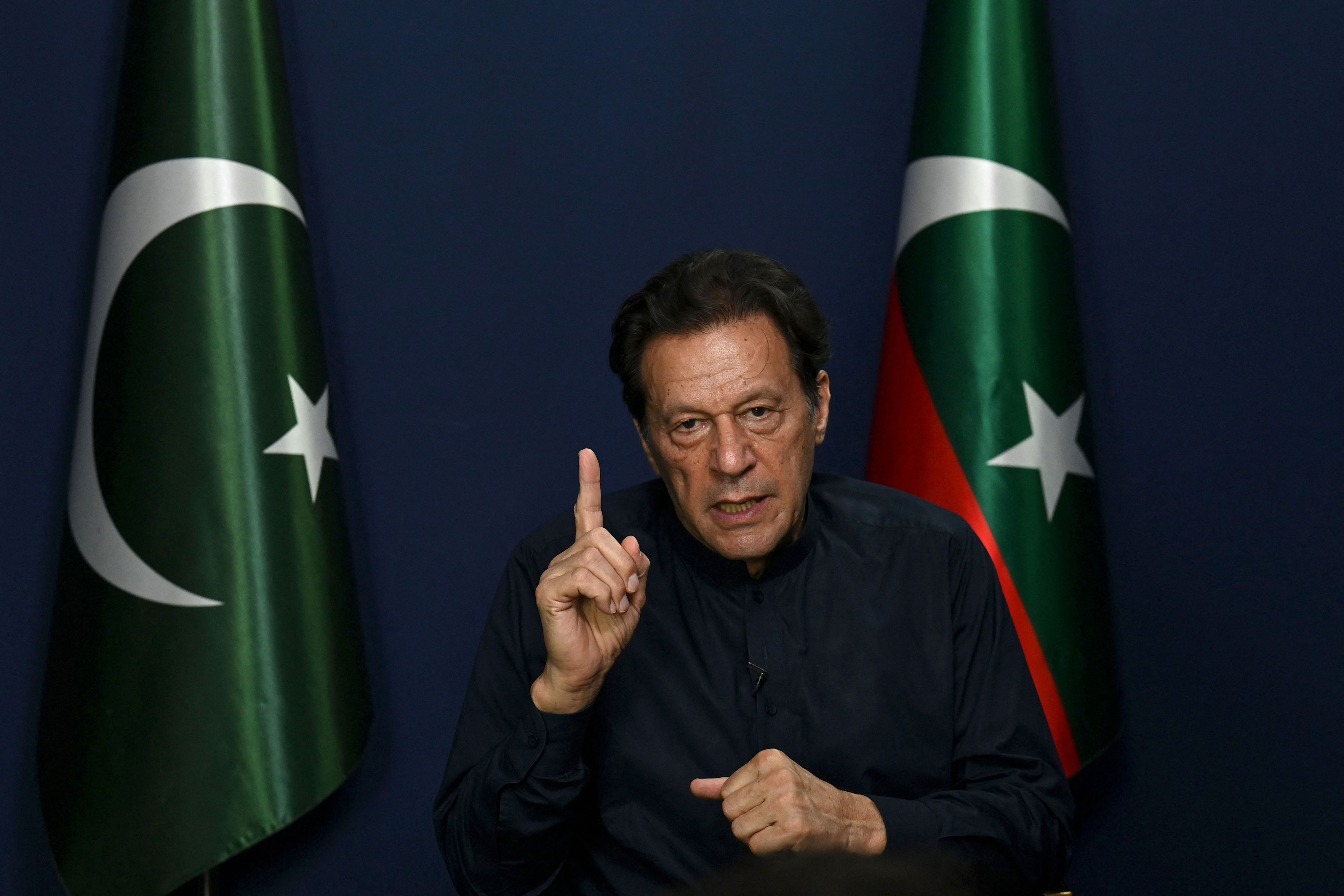 Pakistans Former Leader Imran Khan Uses Ai To Campaign From Behind Bars