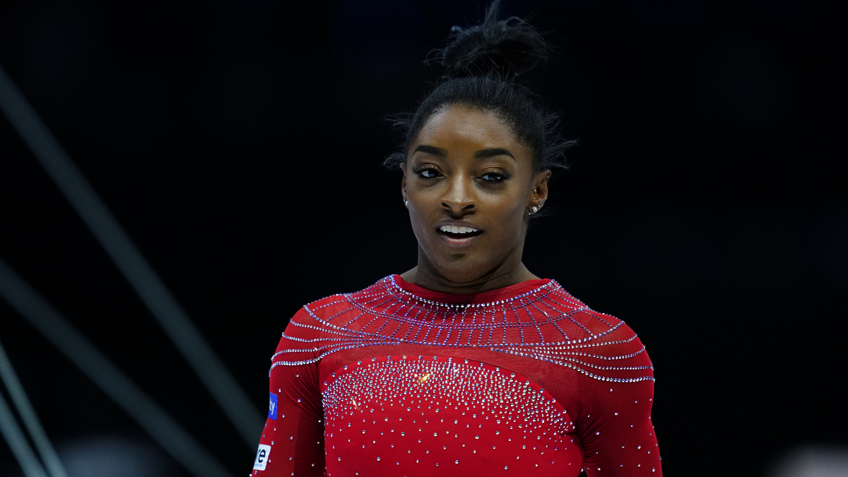 Simone Biles Shuts Down Fan Speculation About Pregnancy