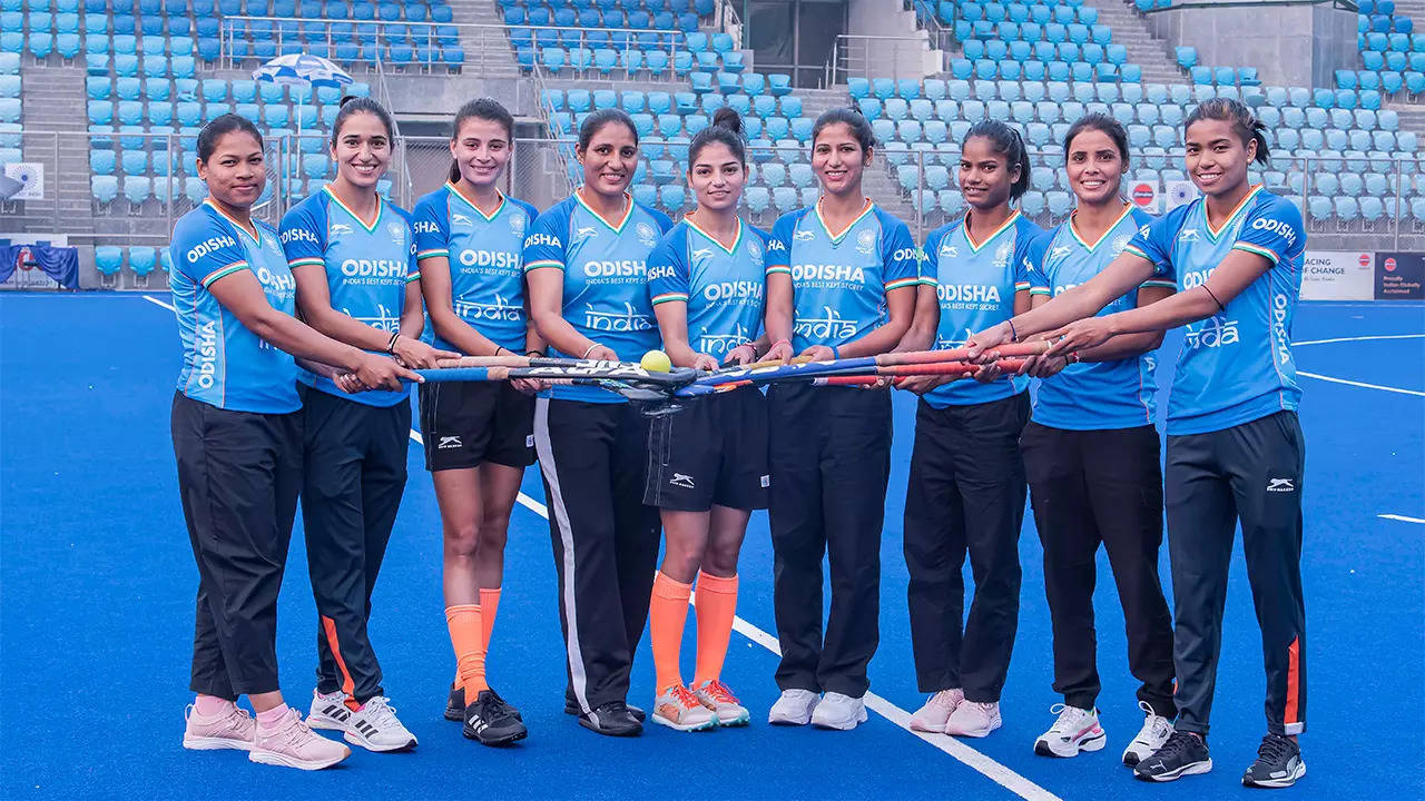 Be Disciplined And Never Giver Up Indian Womens Hockey Teams Message