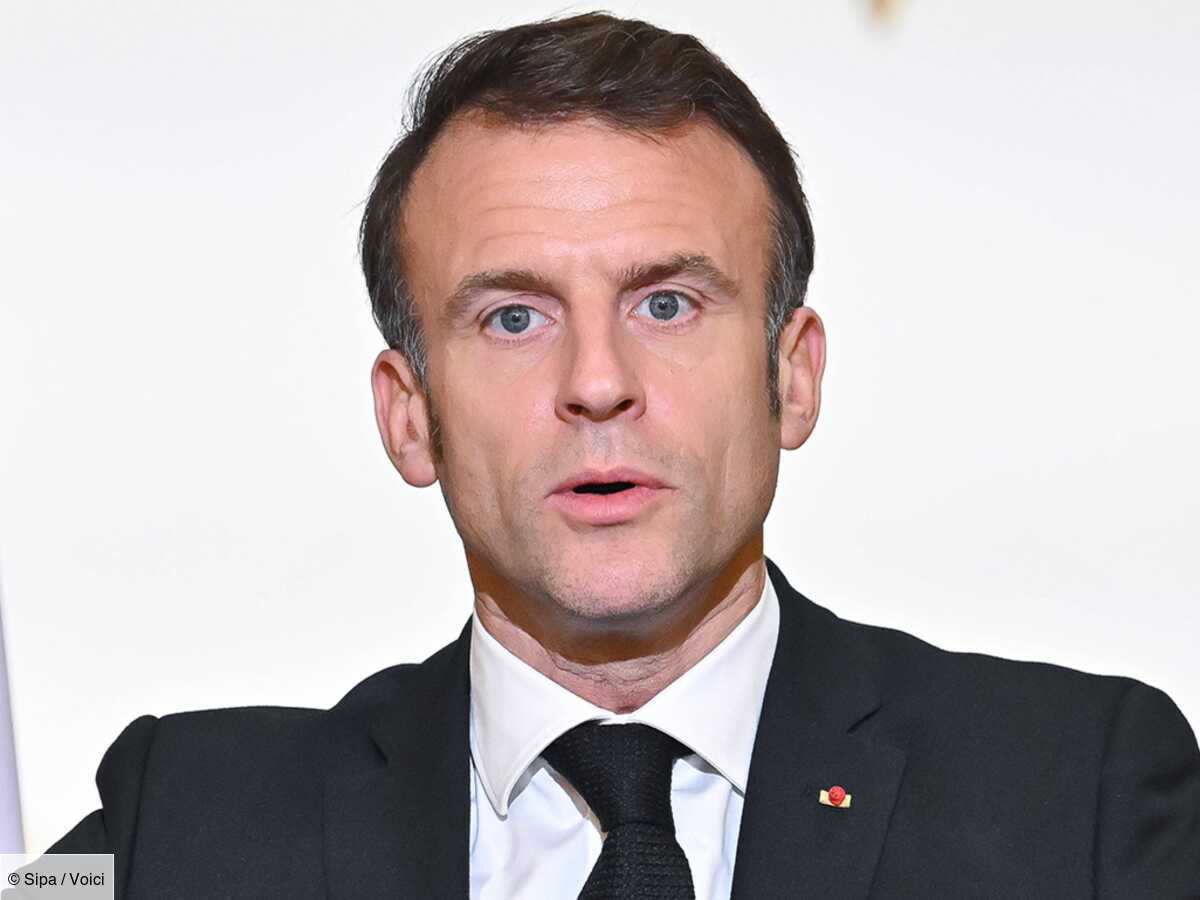 Emmanuel Macron En Tenue De Boxeur Pour Lancer Les Jo De Paris 2024