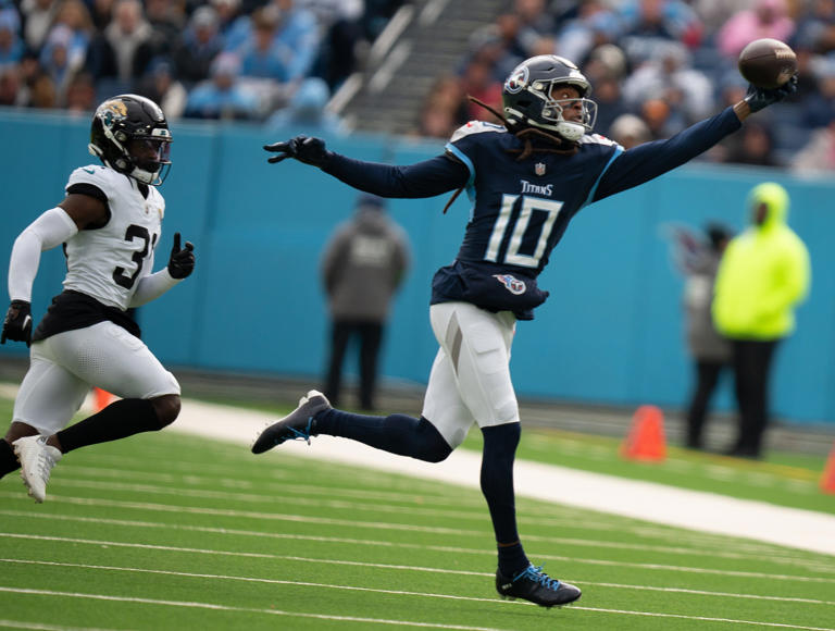 How Tennessee Titans Wr Deandre Hopkins Earned 500000 In Contract