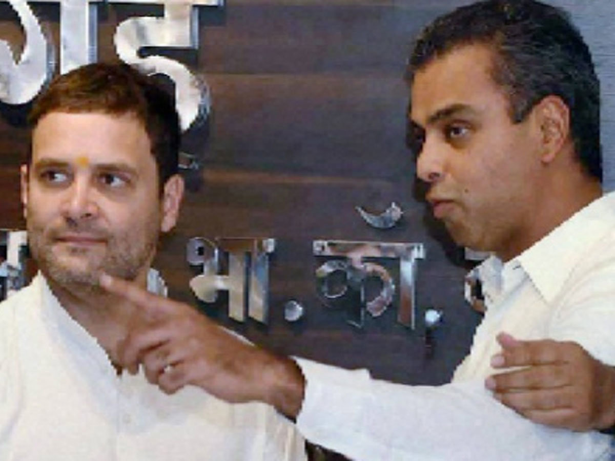 Milind Deora Resignation बिछड़े सभी बारी बारी राहुल गांधी के साथी