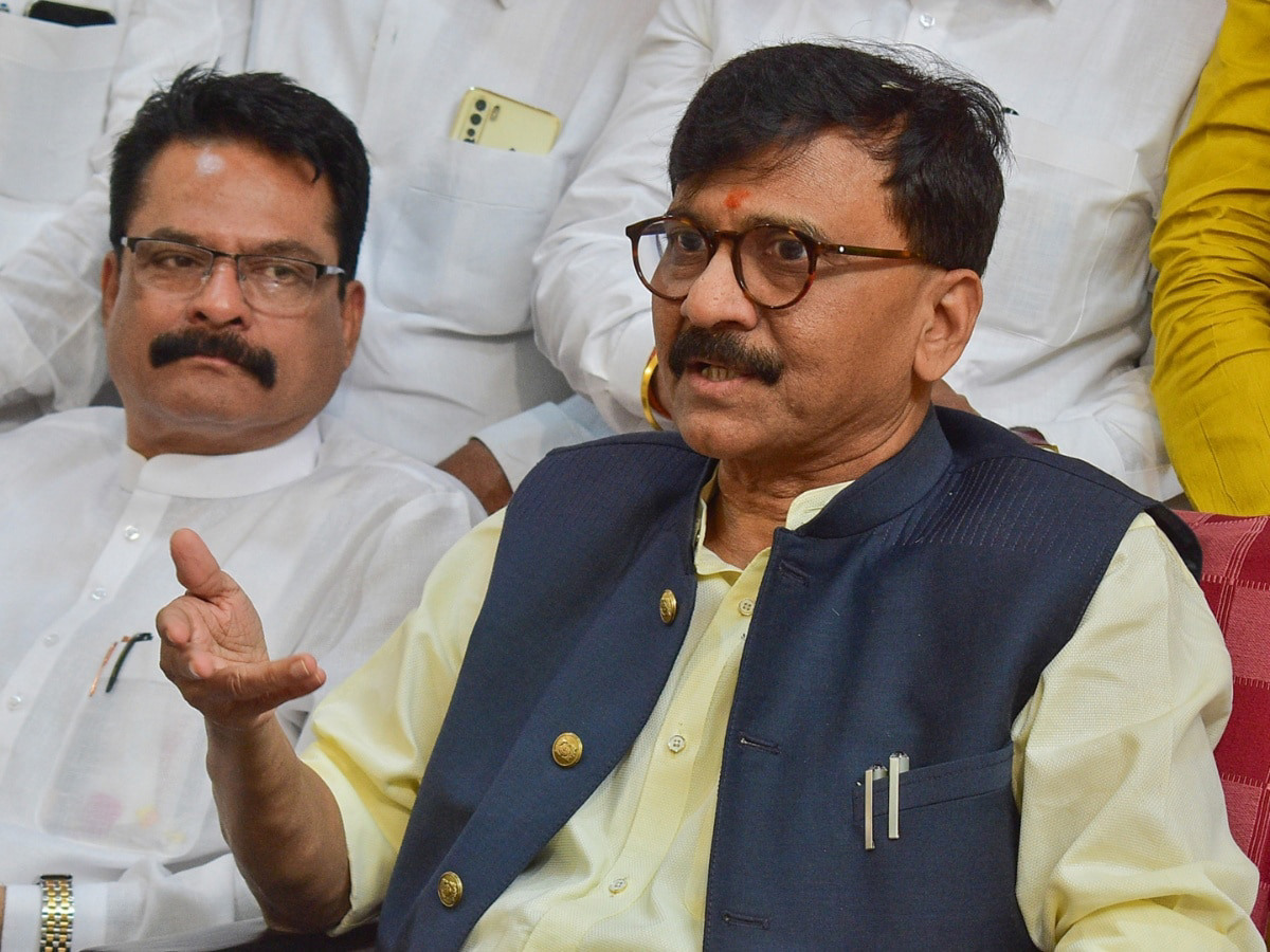 No Compromise On South Mumbai Seat Shiv Sena Ubts Sanjay Raut After