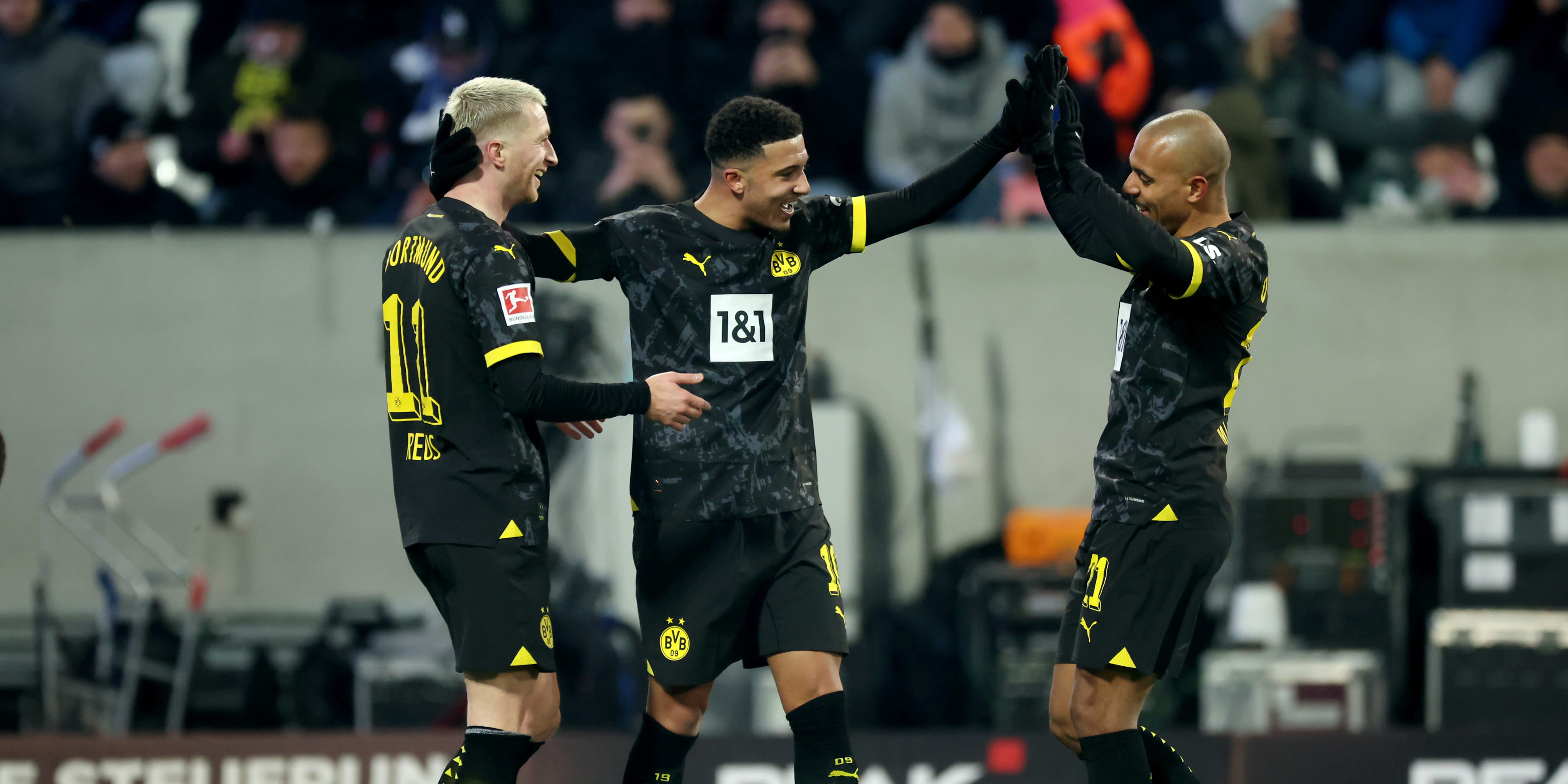 Bundesliga 17 Spieltag Dortmund Feiert Klaren Sieg Bei Sancho