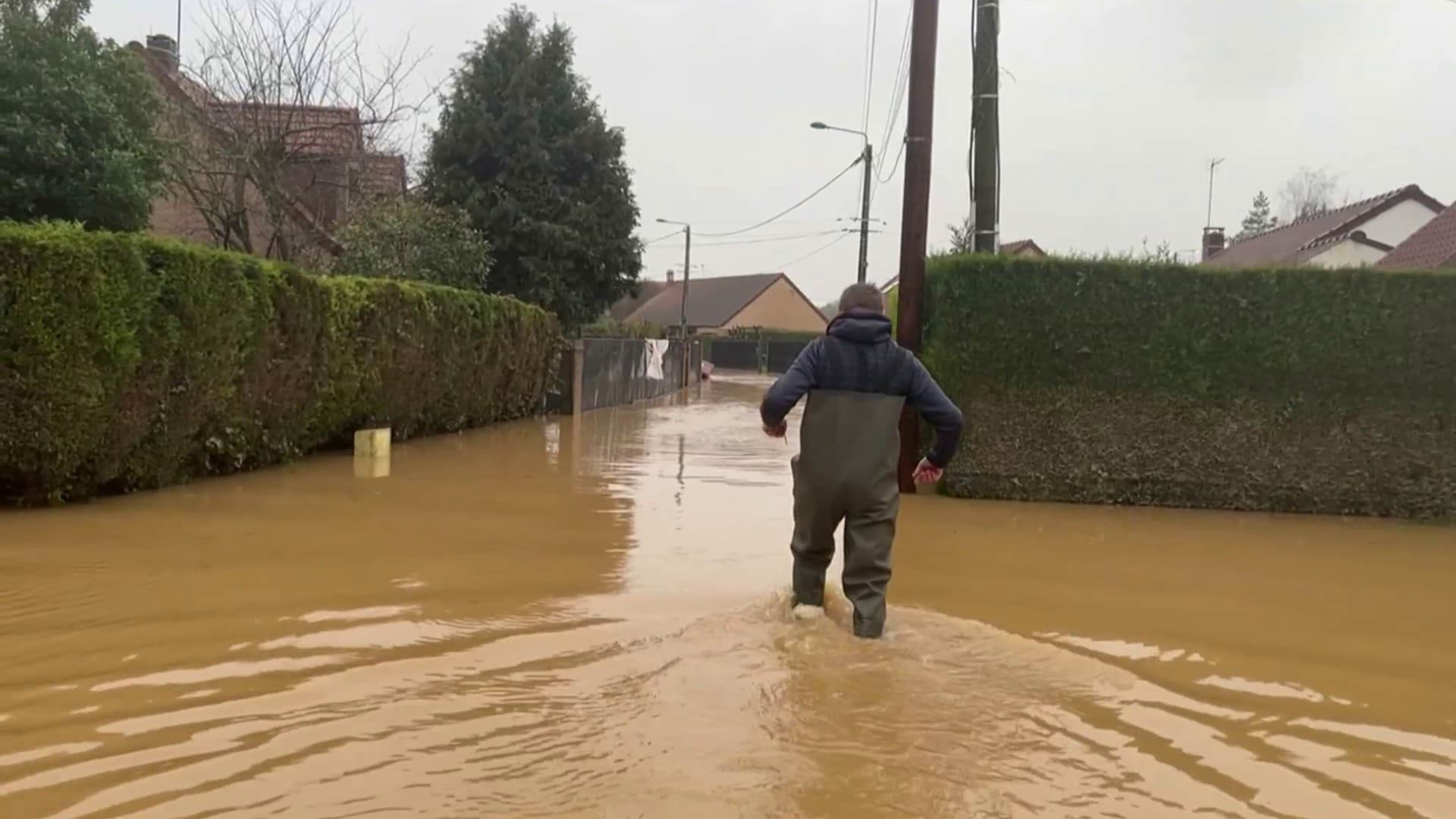 Crues Le Pas De Calais Toujours En Vigilance Rouge Six Départements