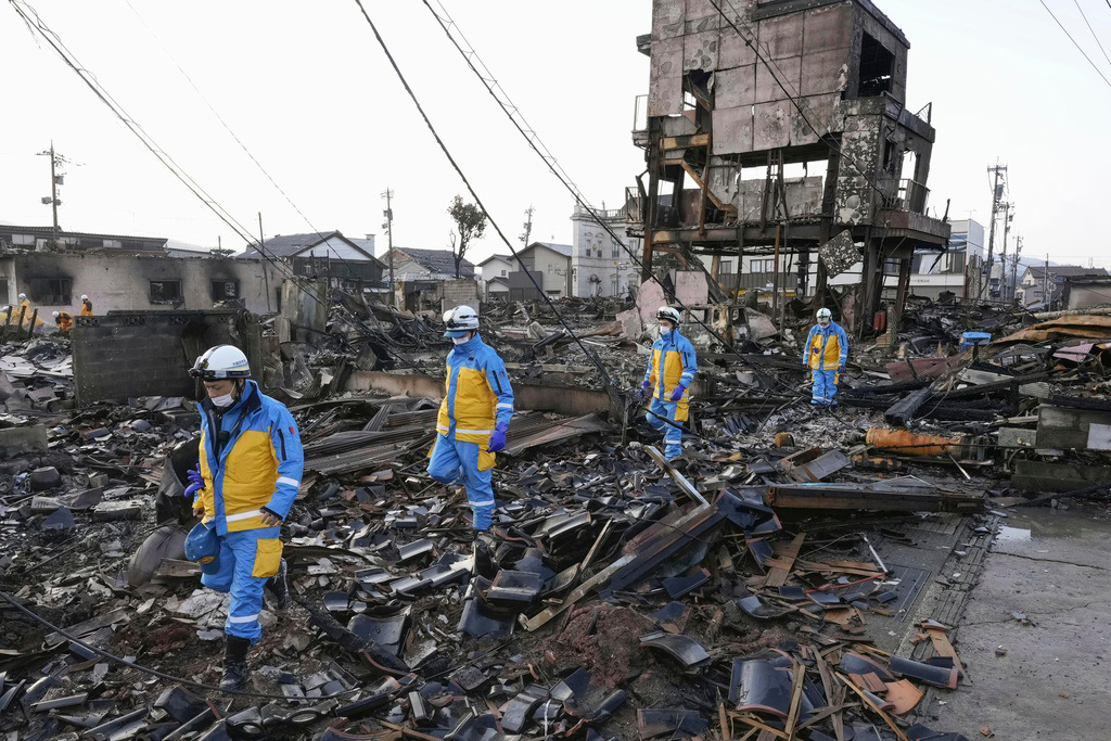 Över 100 Döda Efter Skalvet I Japan