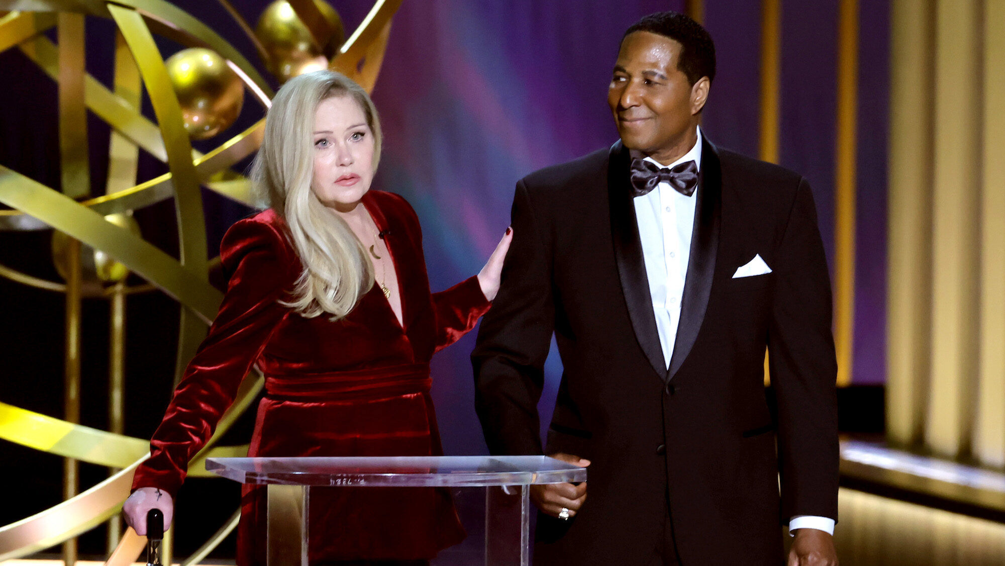 Christina Applegate Teases Emmys Audience For Standing Ovation Jokes