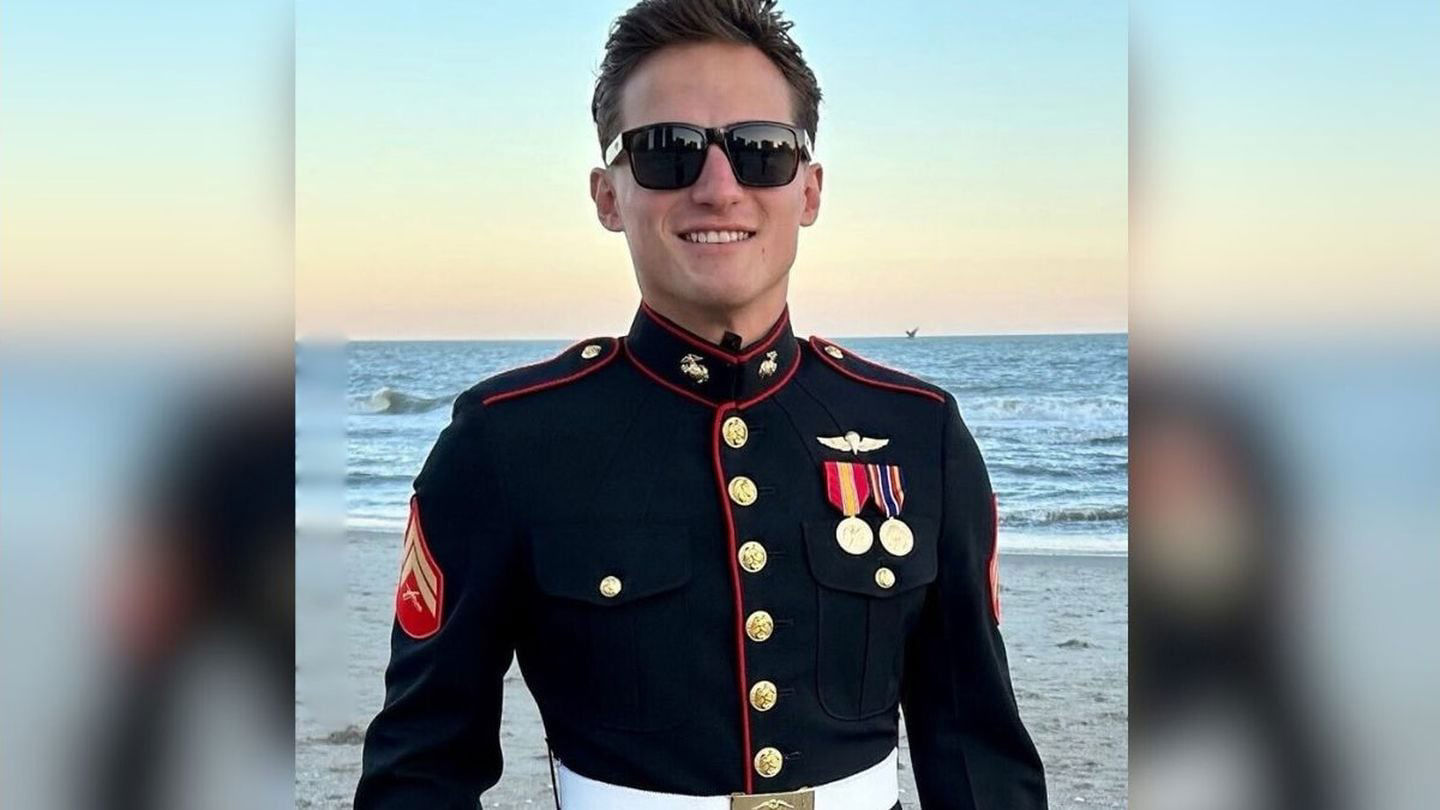 Parachute Mishap Resulted In Marines North Carolina Training Death