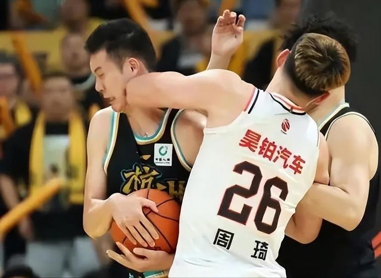 北京报价孙铭徽！任骏飞伤势无碍，崔永熙报名nba选秀