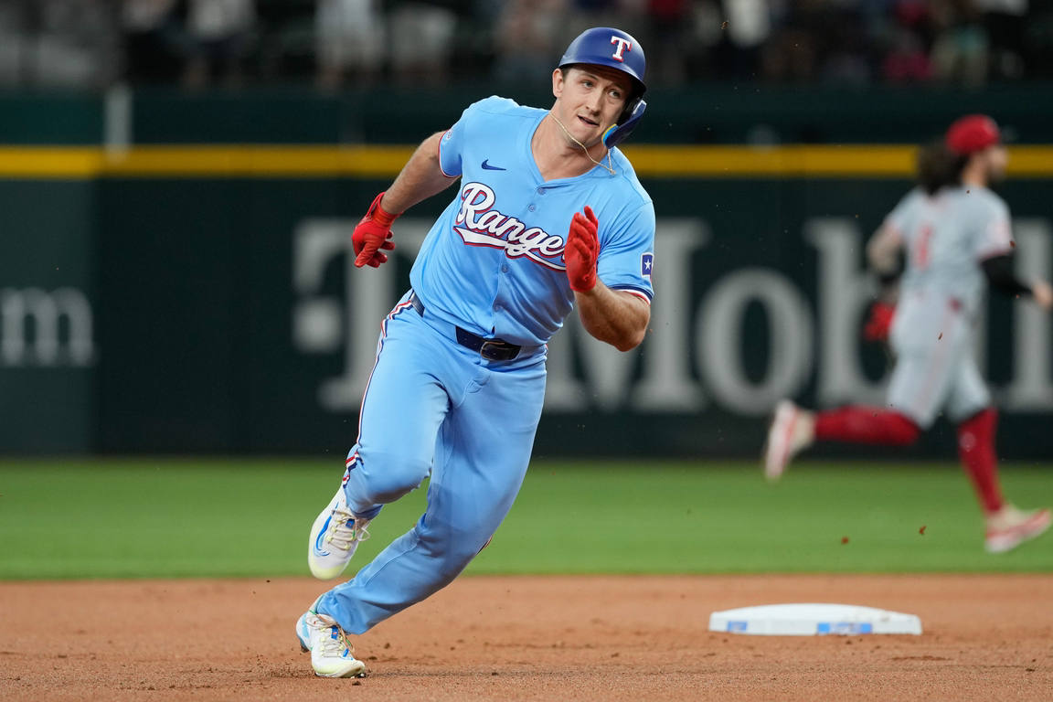 Rangers Rookie Wyatt Langford Hits First Mlb Hr Inside The Park